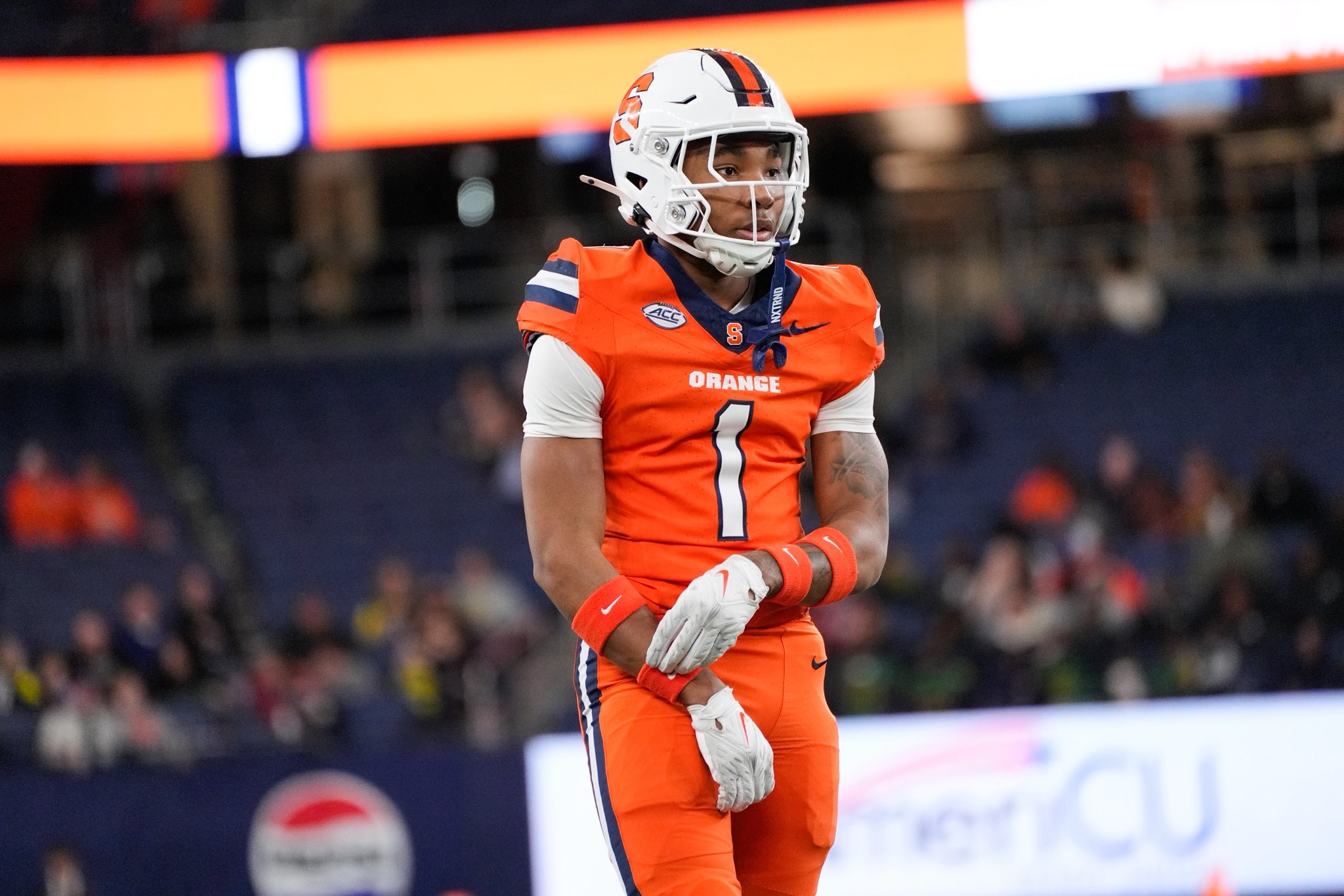 Is Demetres Samuel Jr. college football's next Travis Hunter?